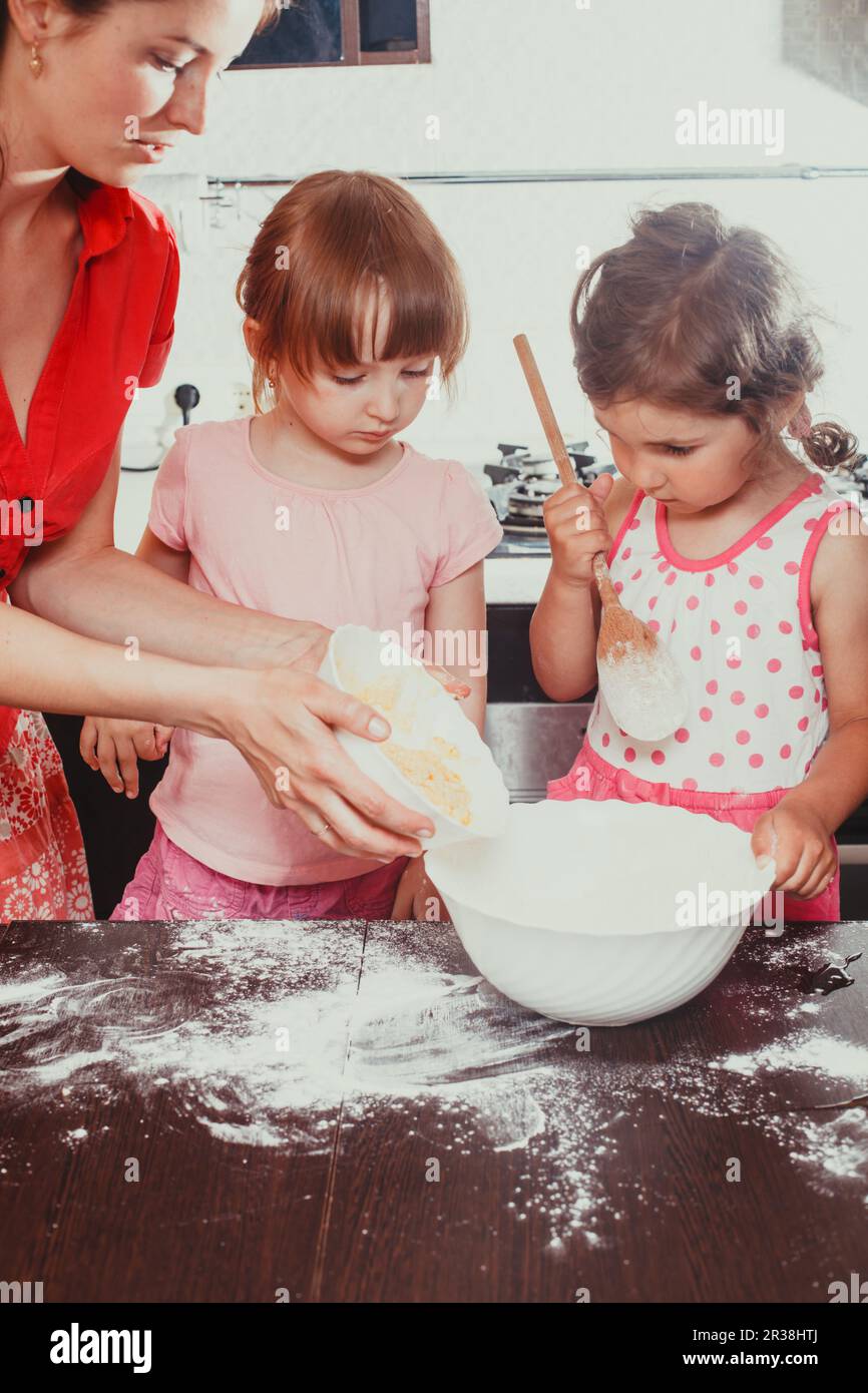 Cooking home together Stock Photo - Alamy