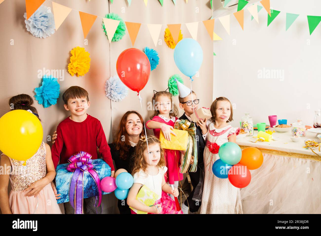 Bring together friends hi-res stock photography and images - Alamy