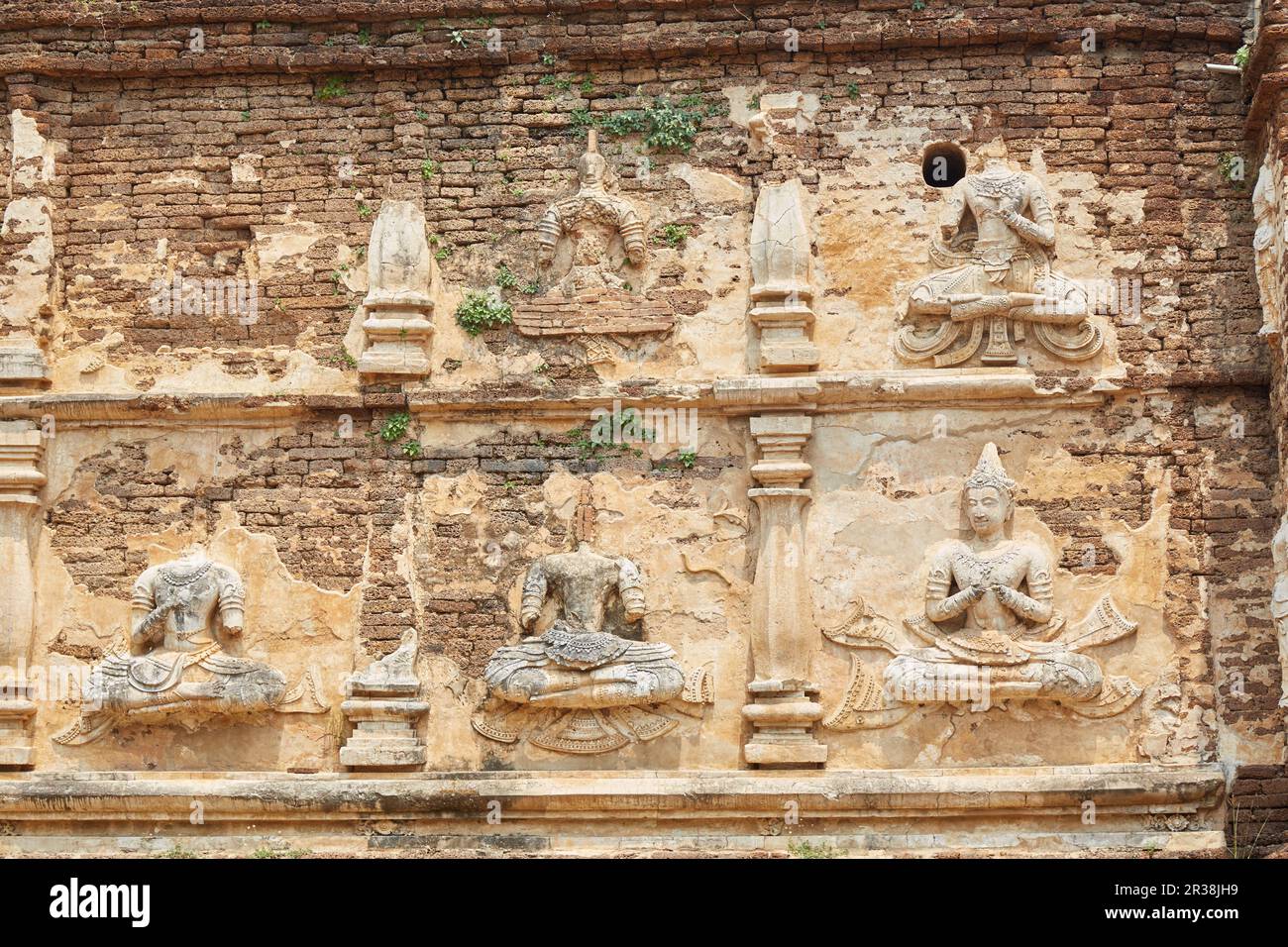 The historic Wat Ched Yod in Chiang Mai, Thailand, was based on the ...