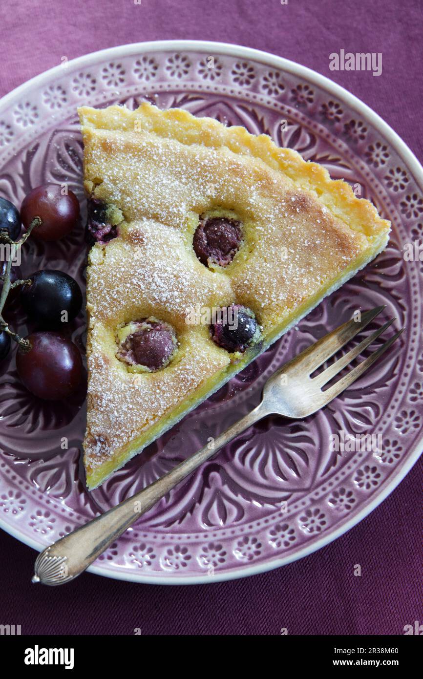 Shot grapes on piece hi-res stock photography and images - Alamy