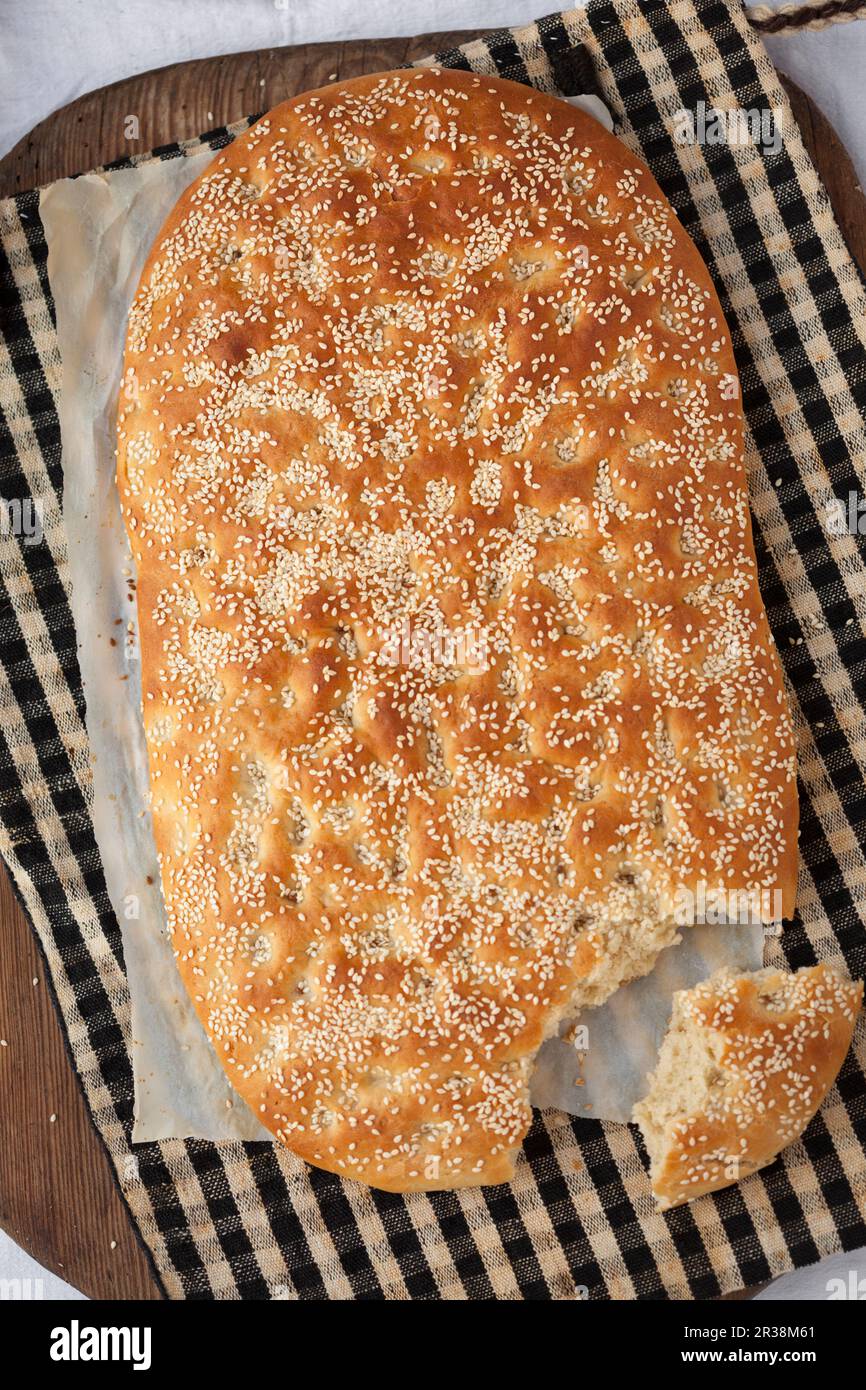 Sesame flat breads hi-res stock photography and images - Alamy