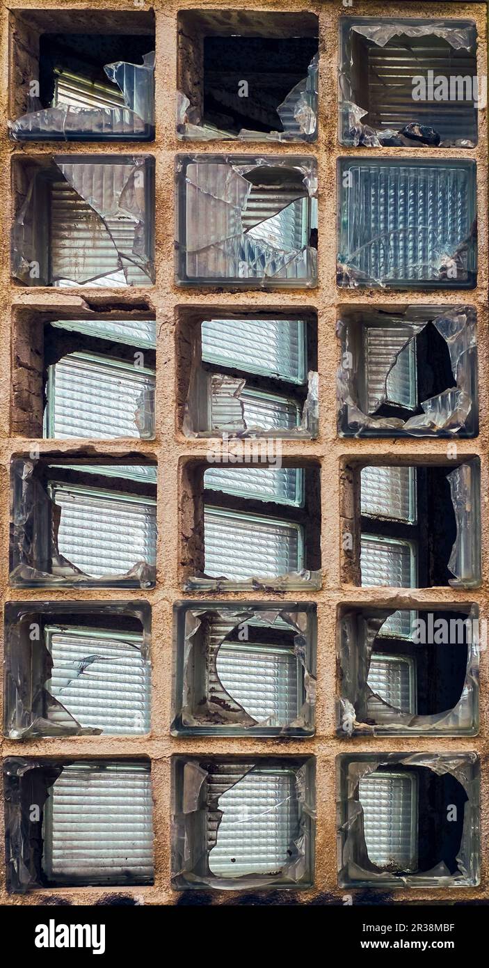 Broken glass bricks Stock Photo - Alamy