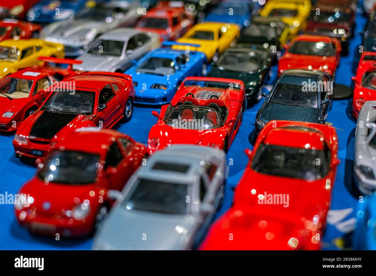 Miniature cars hi-res stock photography and images - Alamy