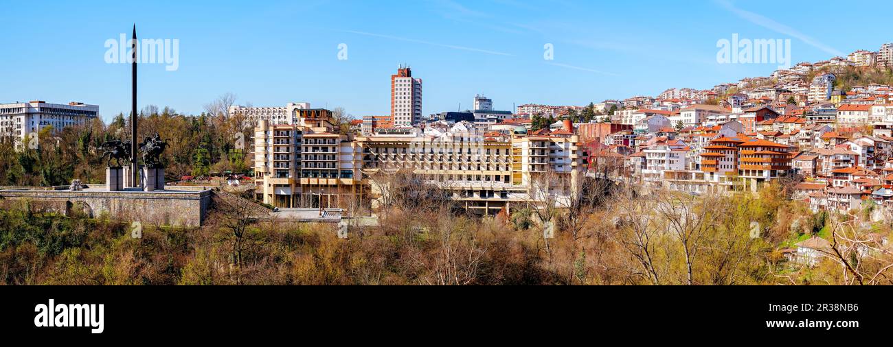 Night landscape veliko tarnovo hi-res stock photography and images - Alamy