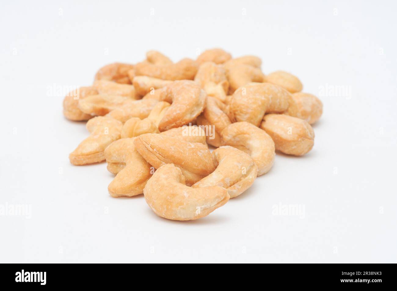 Toasted cashews hi-res stock photography and images - Alamy
