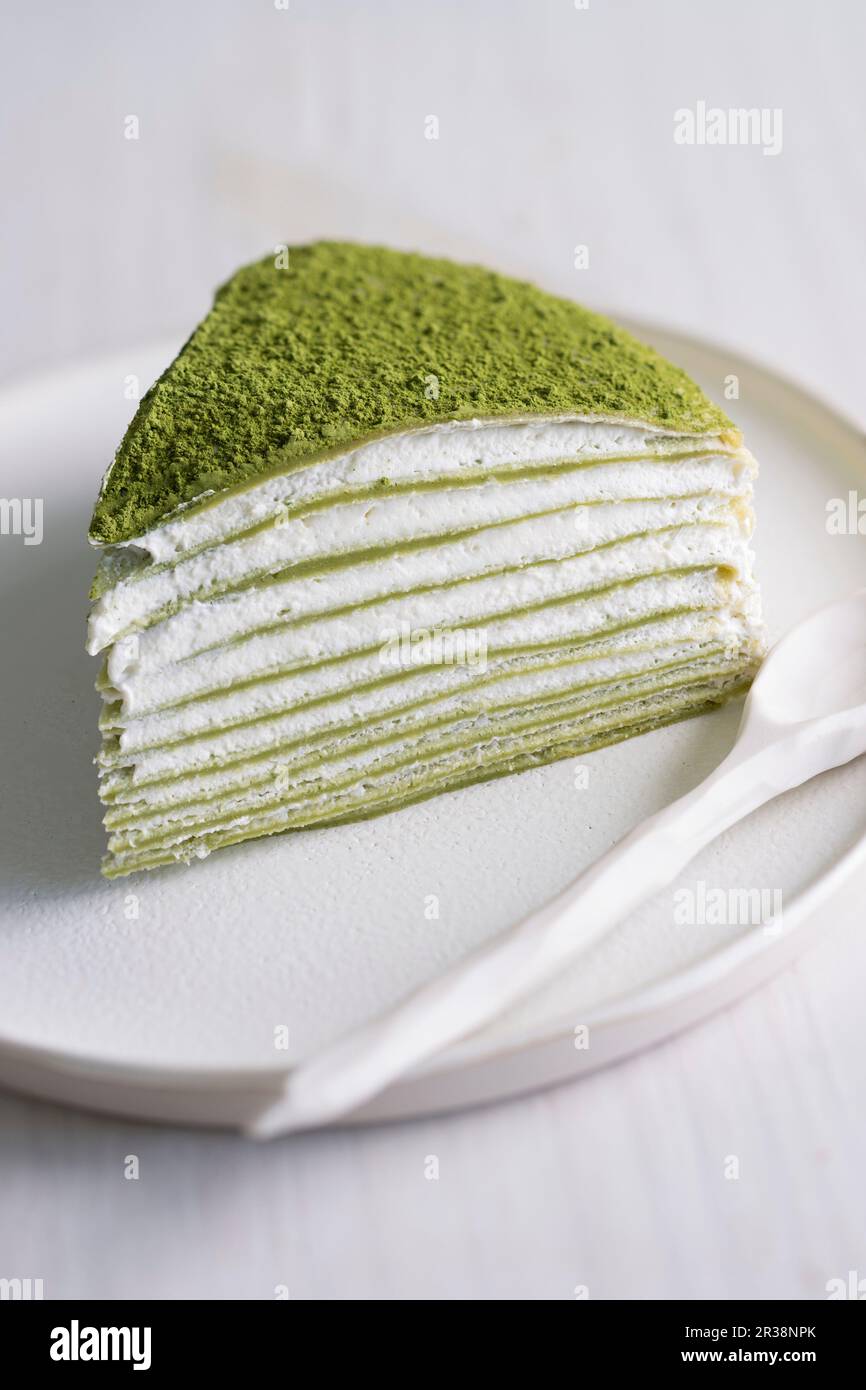 Mille crepes cake hi-res stock photography and images - Alamy