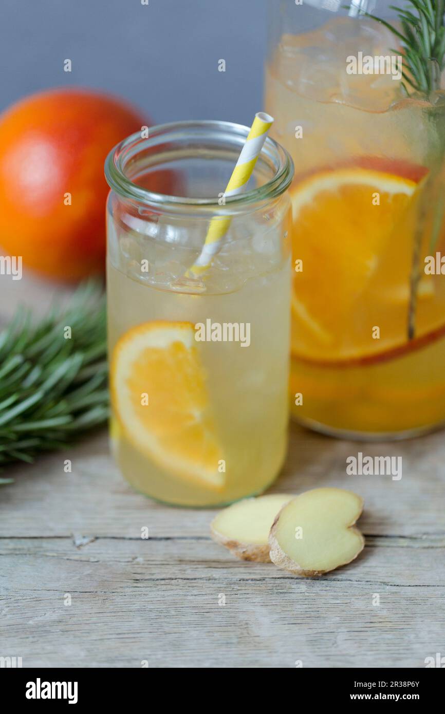 Switchel hi-res stock photography and images - Alamy