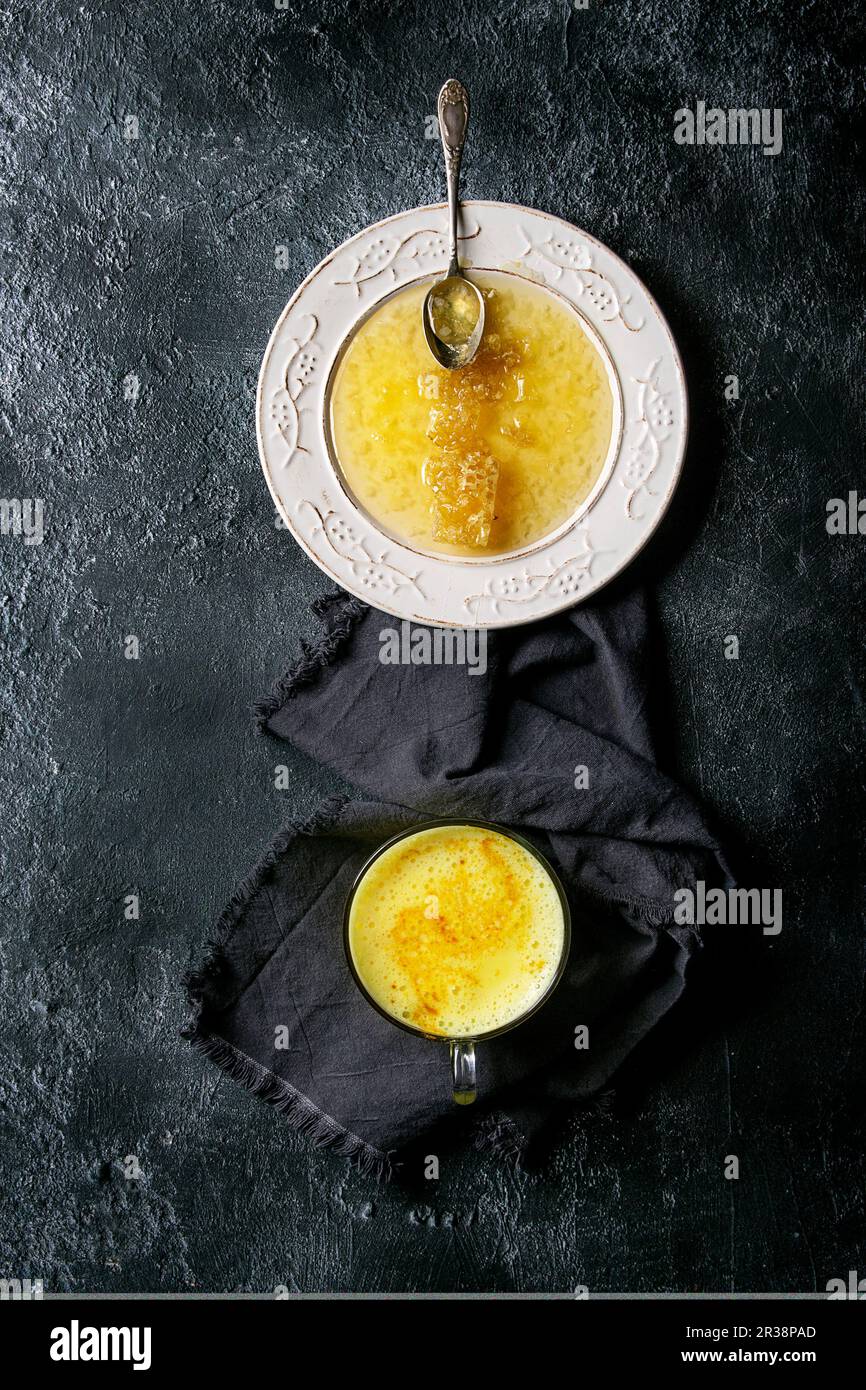 Turmeric latte spice mix hi-res stock photography and images - Alamy