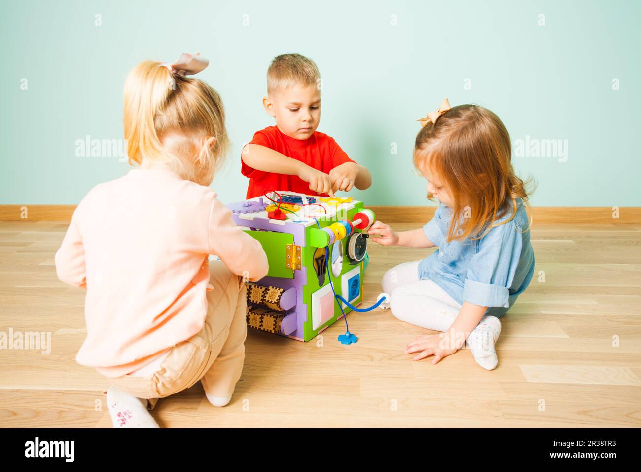 Playing cube hi-res stock photography and images - Alamy