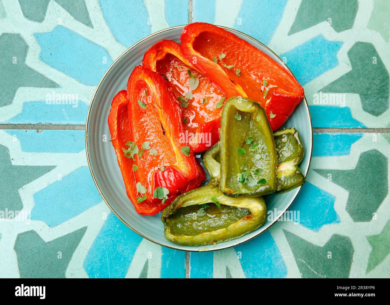 Red bell peppers plan view hi-res stock photography and images - Alamy