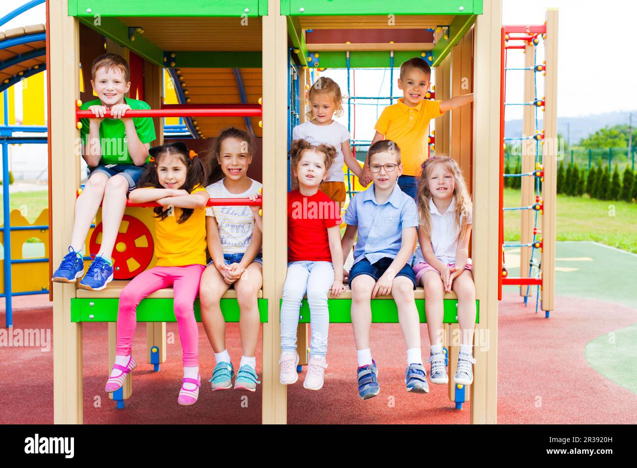Group children on park hi-res stock photography and images - Alamy