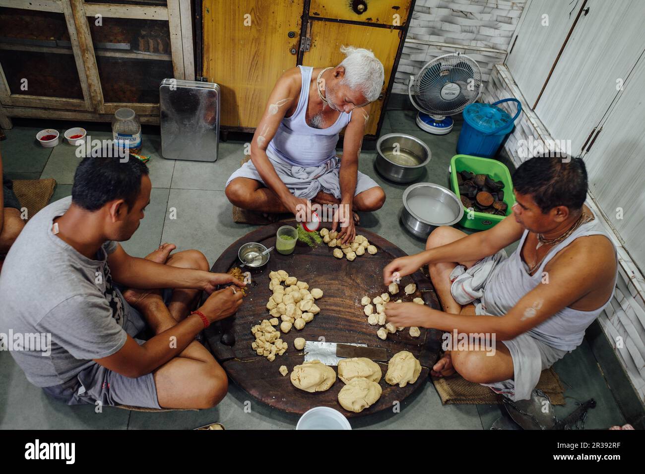 Sondesh india hi-res stock photography and images - Alamy