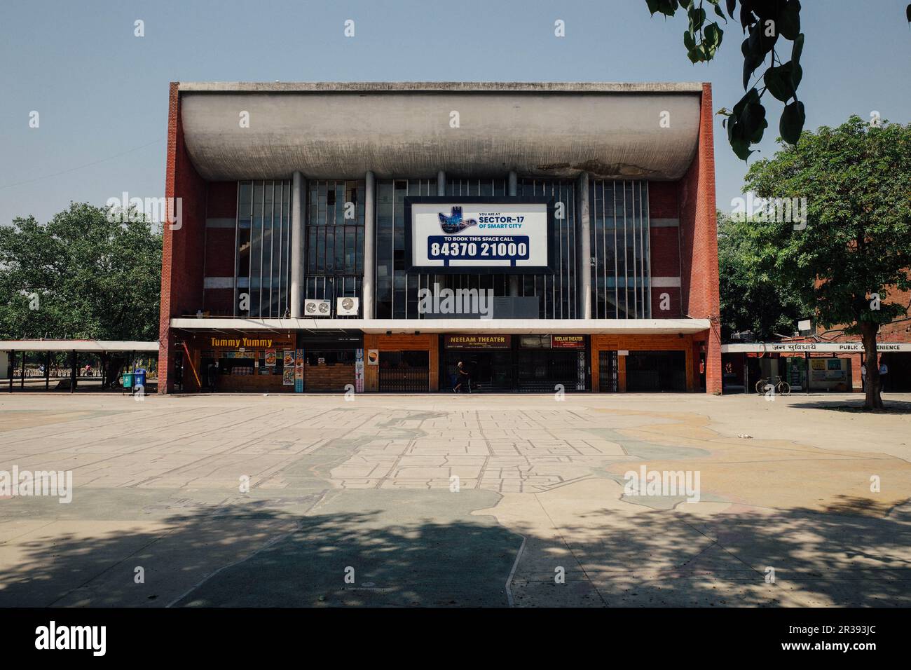 Neelam india hi-res stock photography and images - Alamy