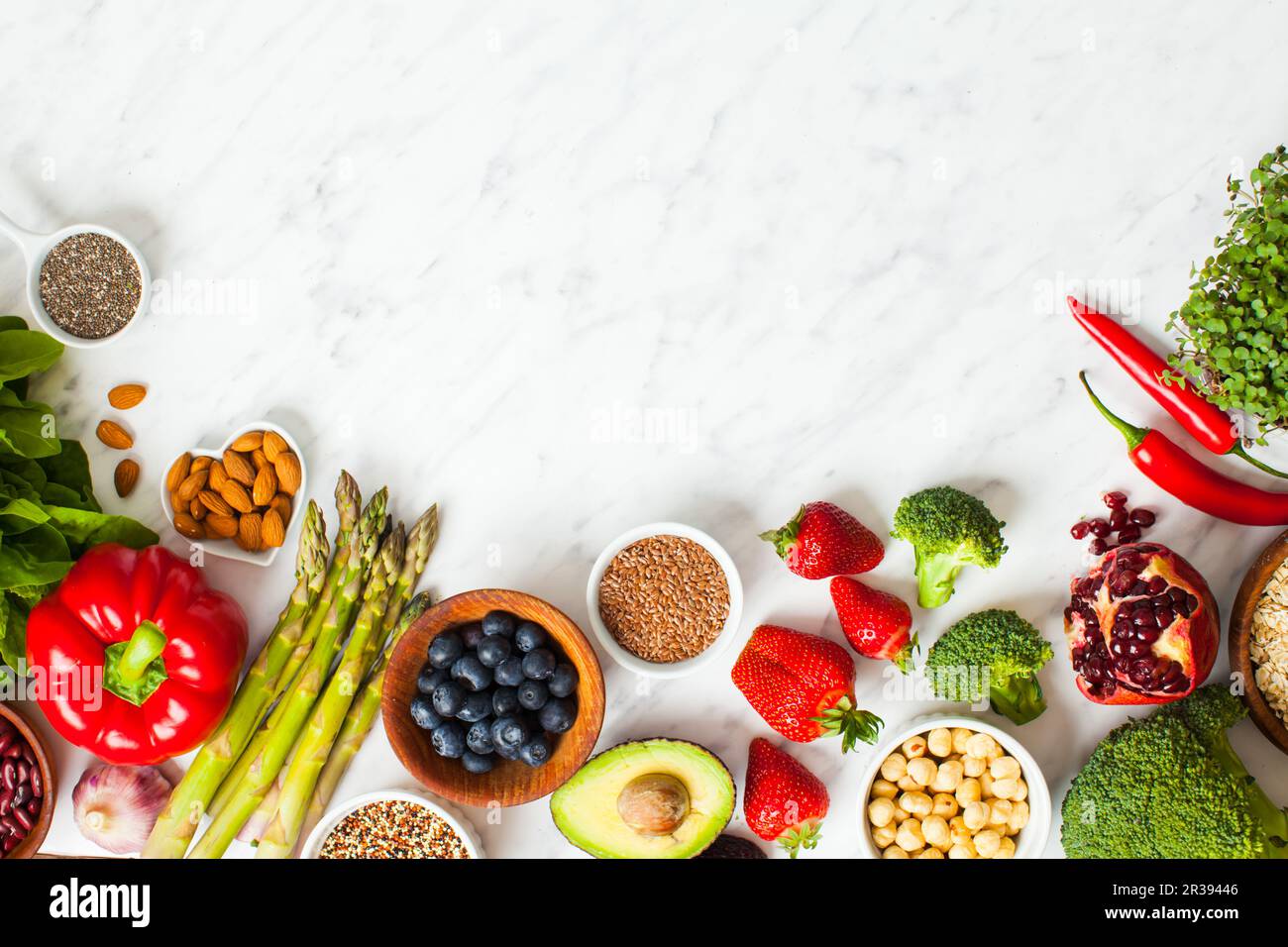 Herbs spices border background flat hi-res stock photography and images ...