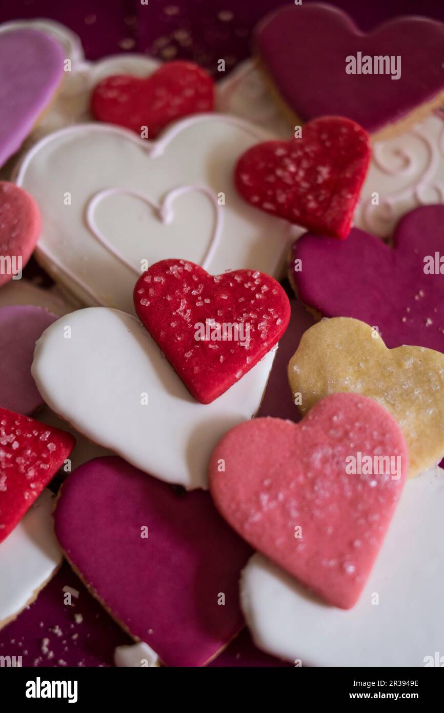 Heart-shaped biscuits with icing Stock Photo - Alamy