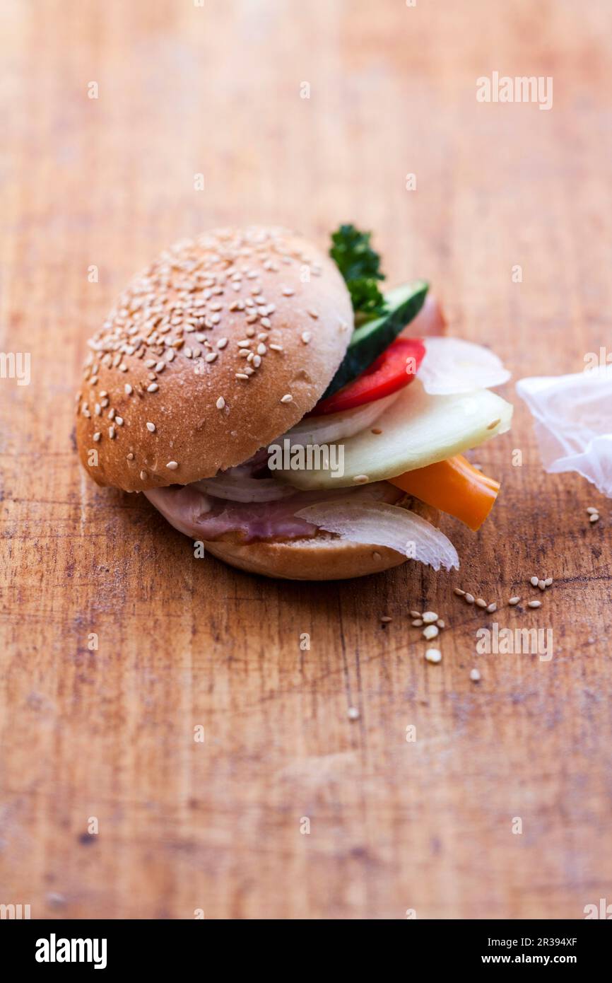 Burger bun cut open hi-res stock photography and images - Alamy