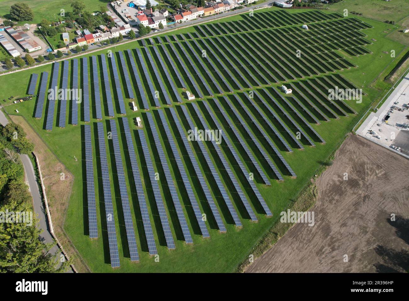 Modern solar power plant, photovoltaic panels green energy electricity ...