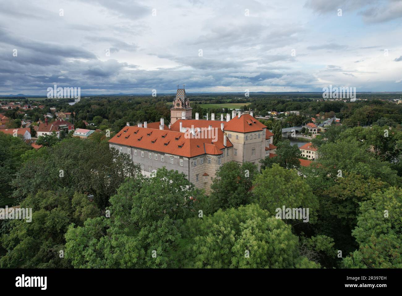 Aerial view castle castles hi-res stock photography and images - Alamy
