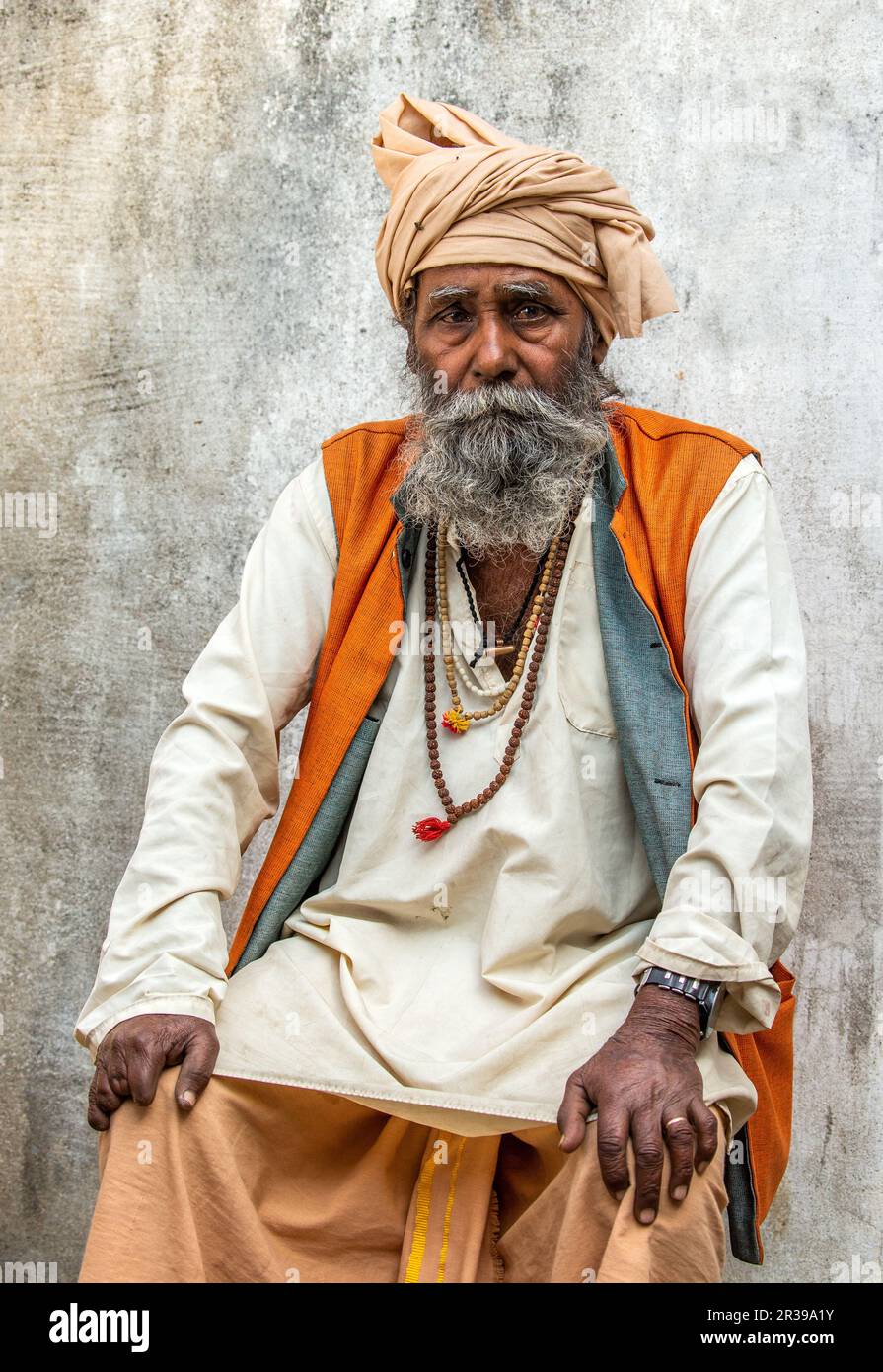 Portrait of a Sadhu in traditional dress Stock Photo - Alamy