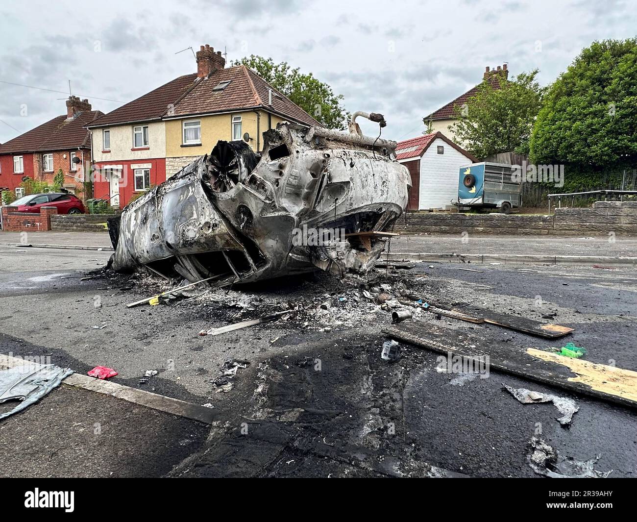 Ely riot cardiff hi-res stock photography and images - Alamy