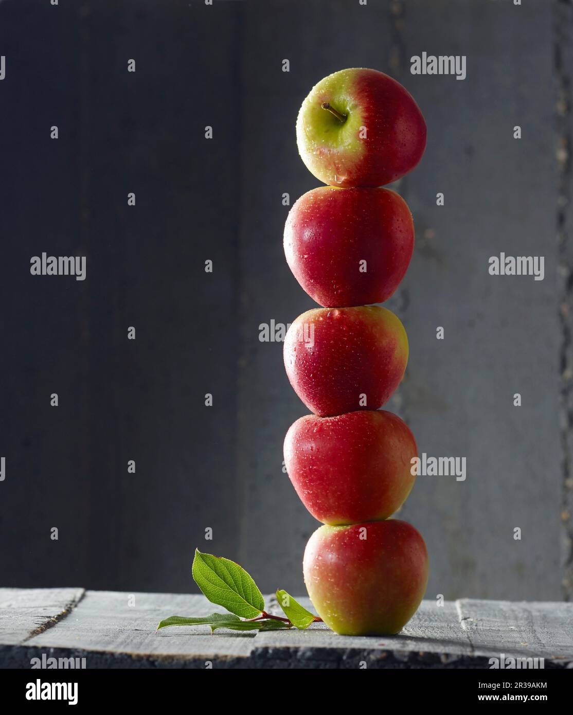 Red apple tower hi-res stock photography and images - Alamy