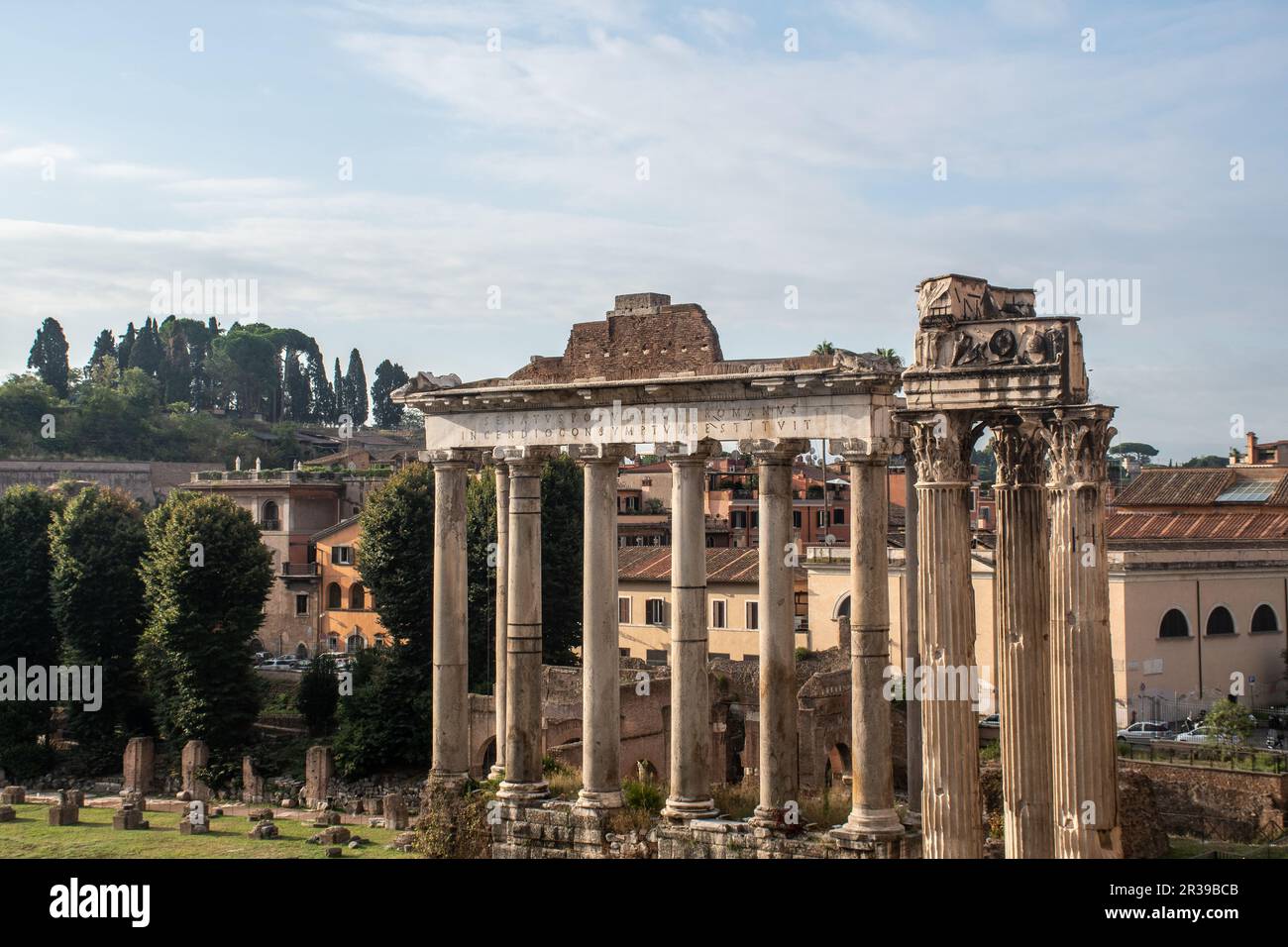 Pillars of the Temple of Saturn Rome Stock Photo - Alamy