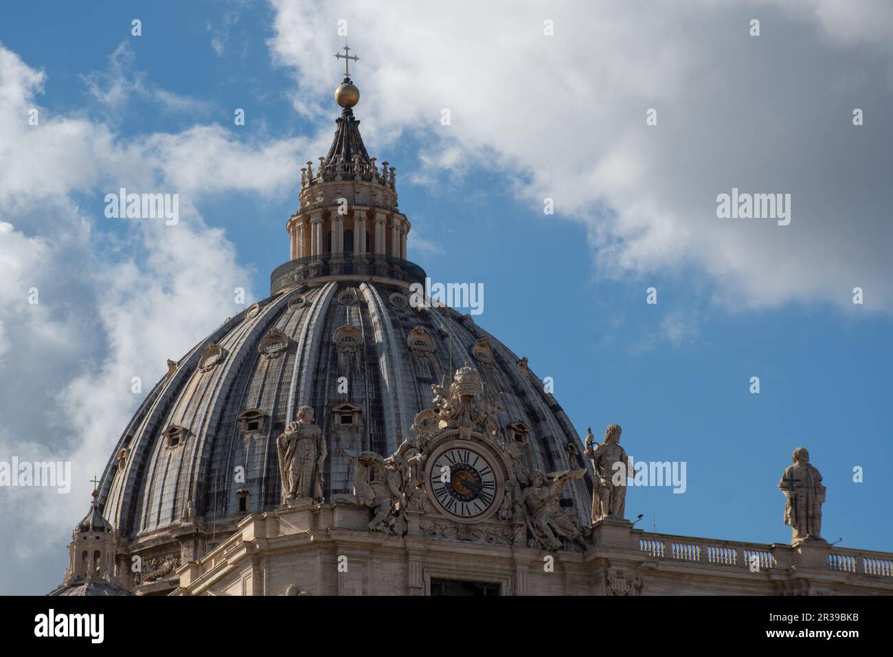 Peters building hi-res stock photography and images - Alamy