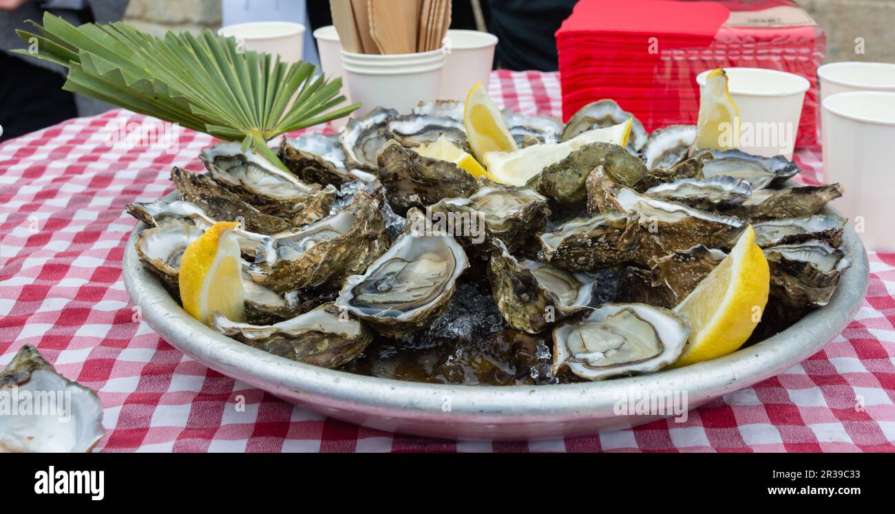 Market Stall Fish France Stock Photo - Alamy