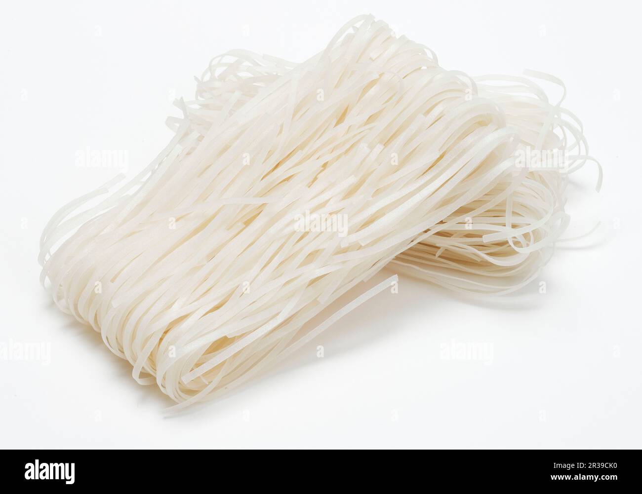 Wide rice noodle hi-res stock photography and images - Alamy