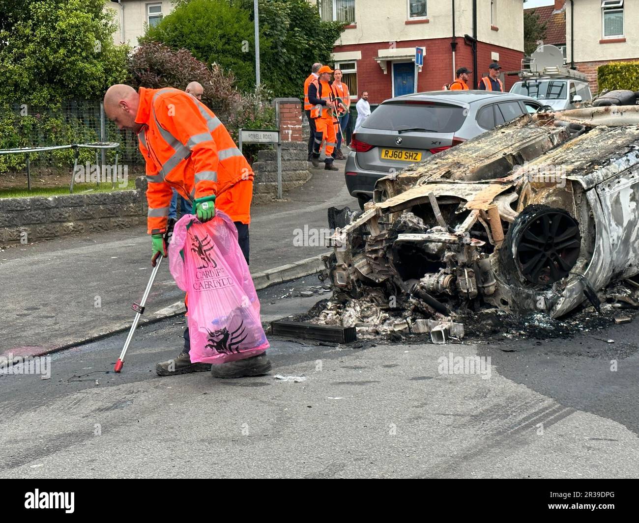 Ely riot cardiff hi-res stock photography and images - Alamy