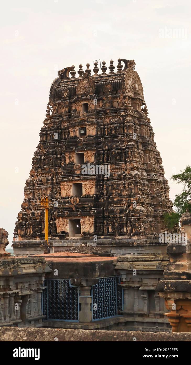 Main Gopuram of Chenna Kesava Group of Temples, Pushpagiri, Kadapa ...