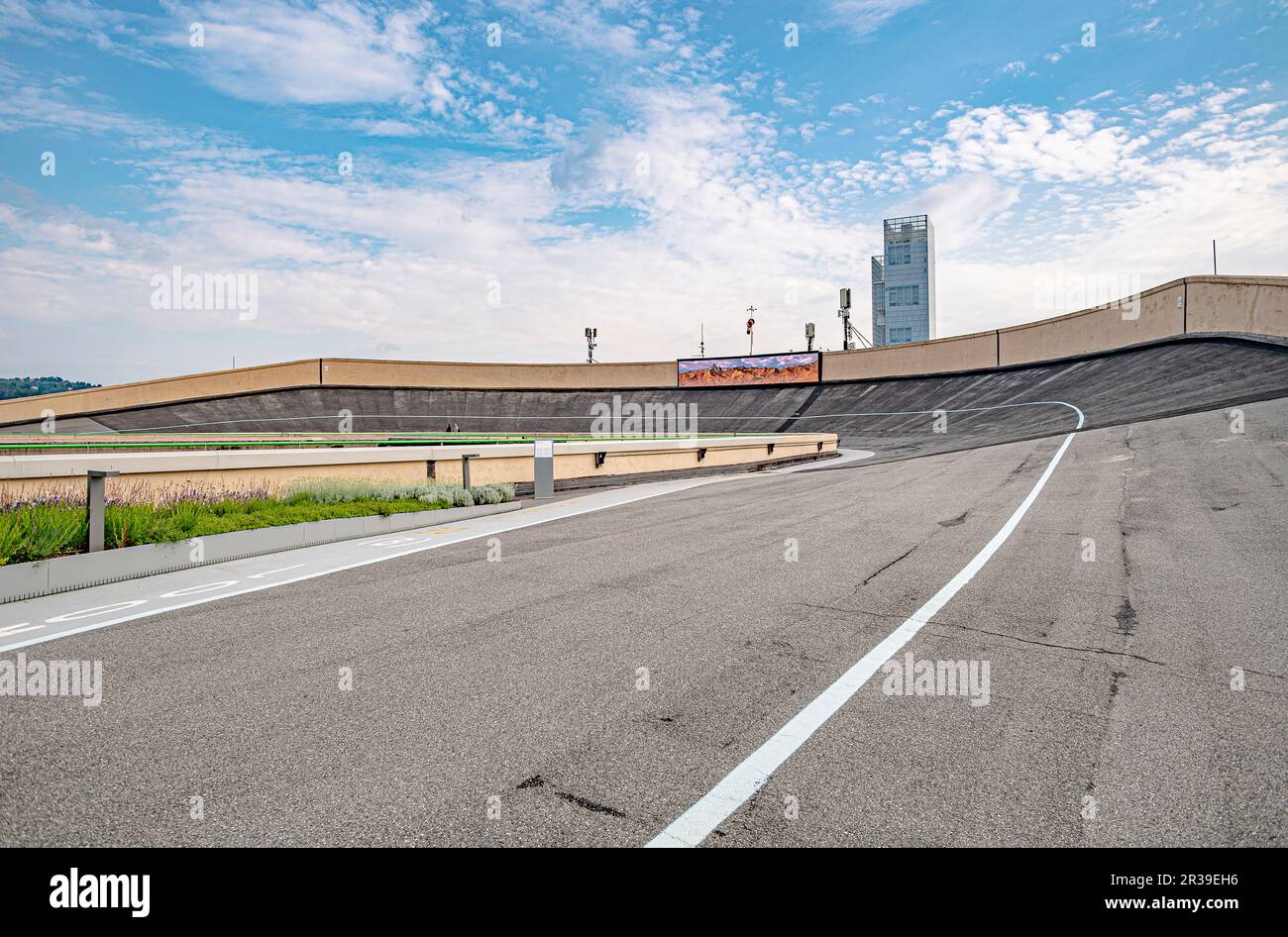 Italy Piedmont Turin Lingotto - pista 500 Stock Photo - Alamy