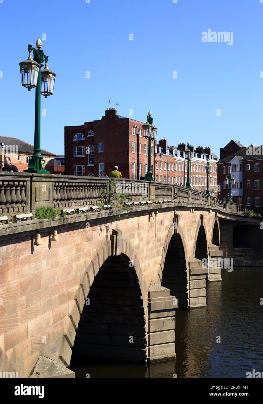 Worcester bridge over the river Severn in Worcester, UK Stock Photo - Alamy