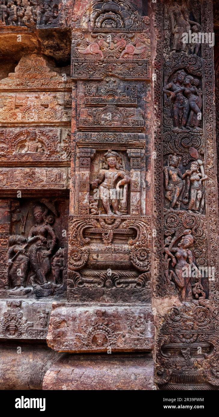 Depicting of Ancient Human Life on the Entrance of Srimukhalingeswara ...