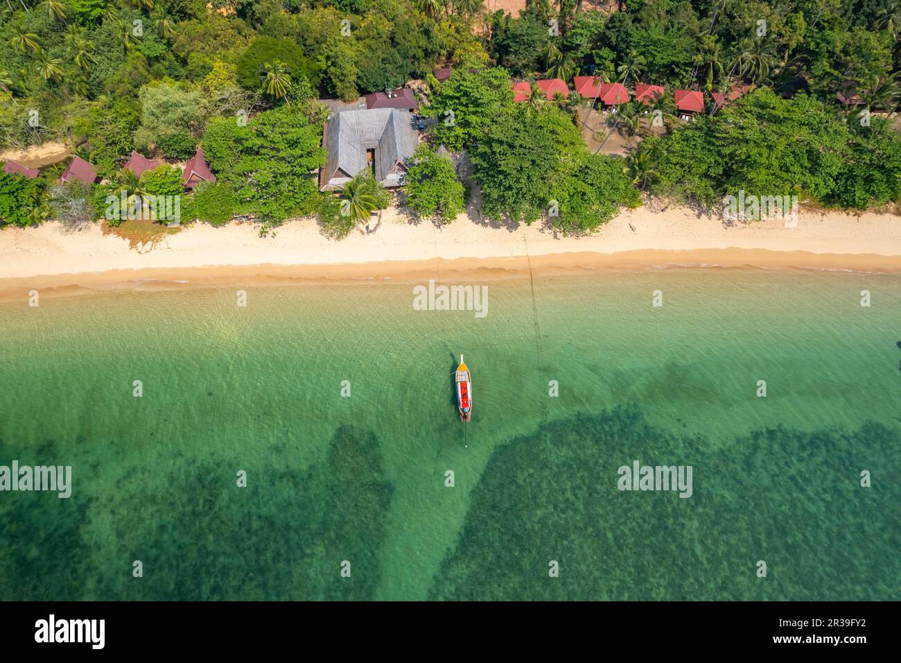 Haad Lang Khao beach und Le Dugong Libong Beach Resort auf der Insel ...