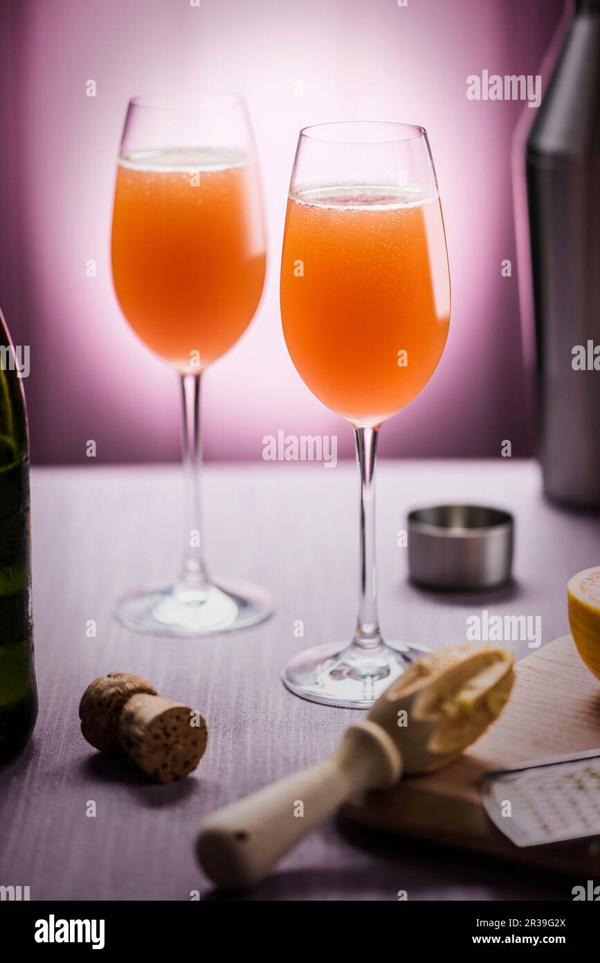 Mimosa cocktail nobody hi-res stock photography and images - Alamy