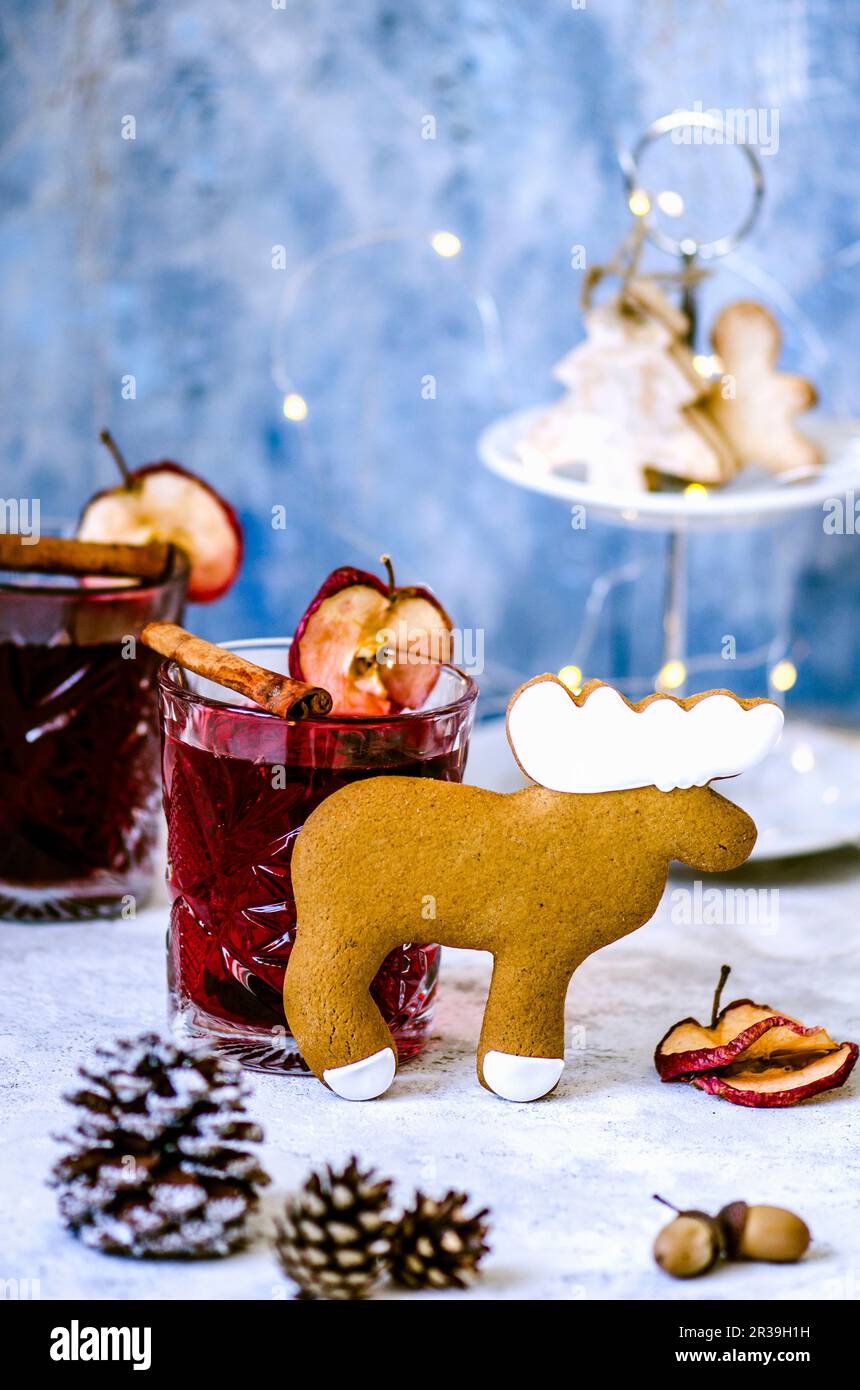 Pale gingerbread recipe hi-res stock photography and images - Alamy