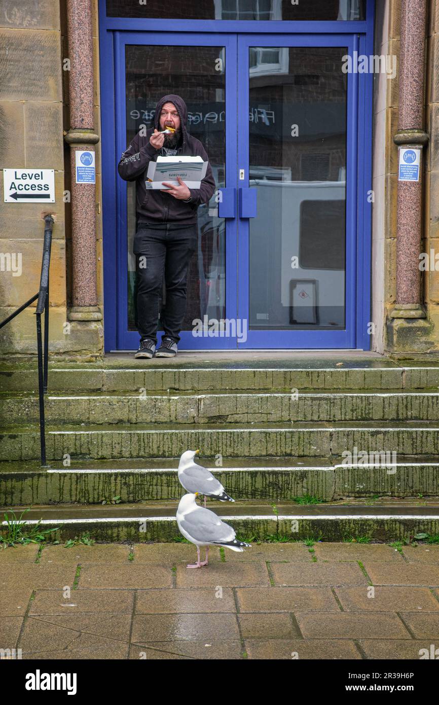 Waiting for chips hi-res stock photography and images - Alamy