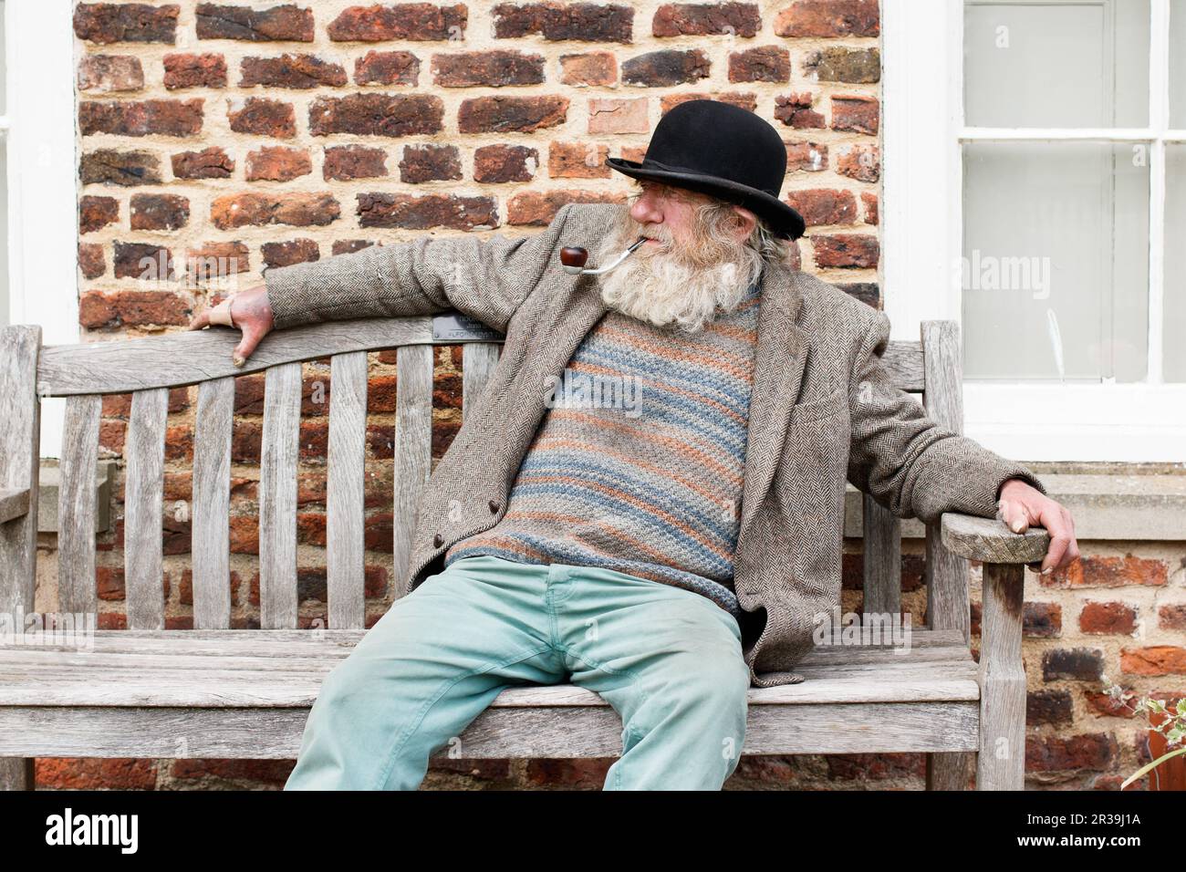 Local character John Callaby pictured outside Alford Manor House in ...