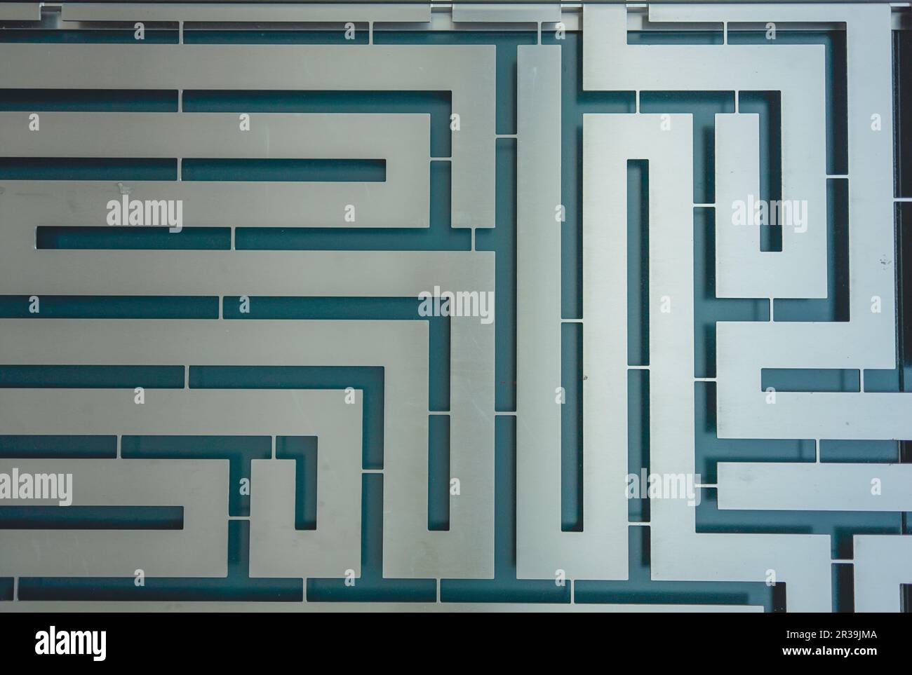 Steel labyrinth hi-res stock photography and images - Alamy