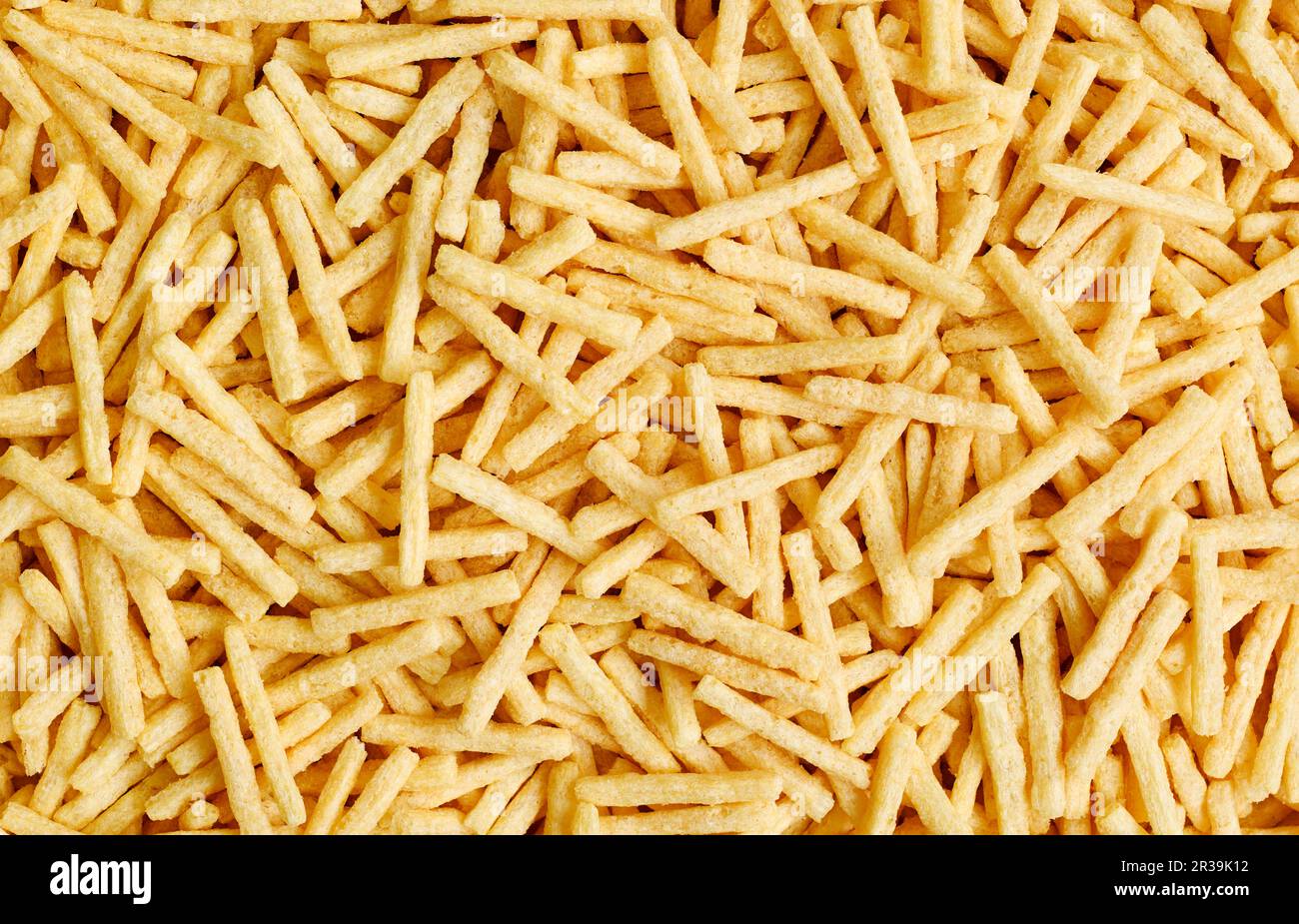 Salt and vinegar chiplets (potato snacks, edge to edge Stock Photo - Alamy