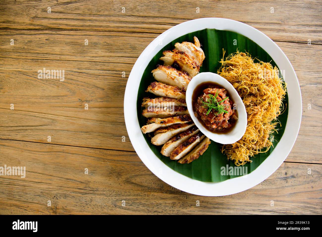 Chicken with chilli lemongrass hi-res stock photography and images - Alamy