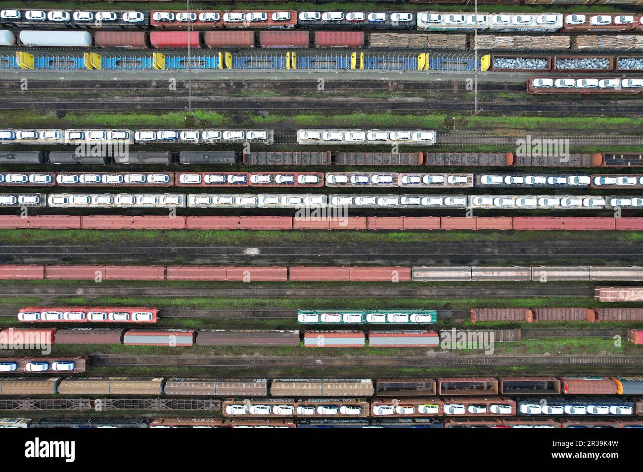 Wagon stations hi-res stock photography and images - Alamy