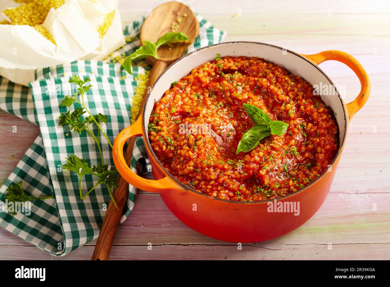 Vegetarian bulgur bolognese in a saucepan Stock Photo - Alamy