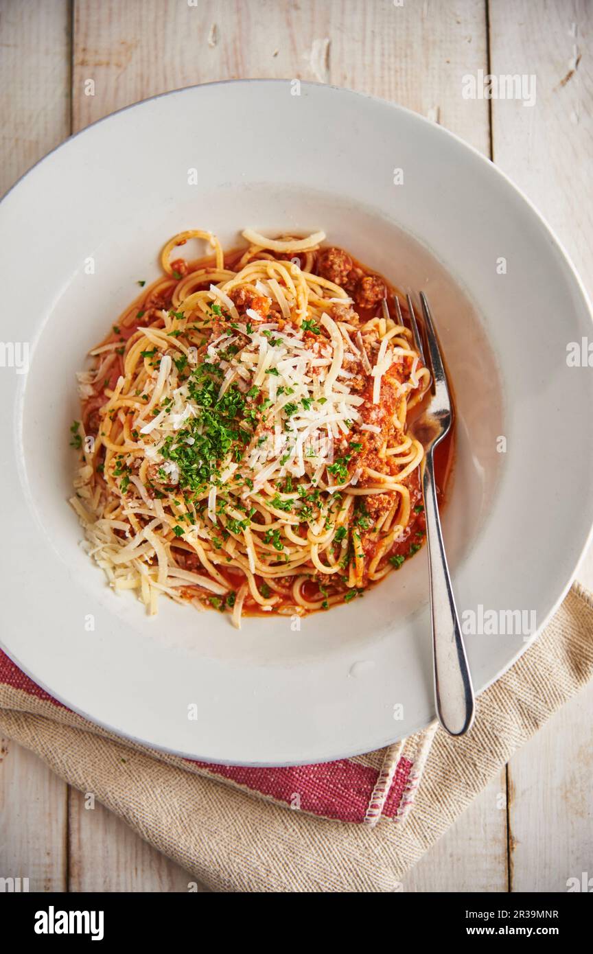 Spaghetti bolognese from above hi-res stock photography and images - Alamy