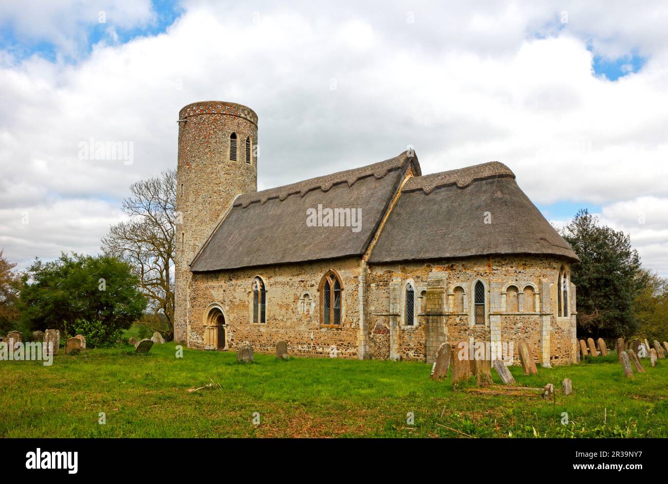 Churches europe 1 hi-res stock photography and images - Alamy