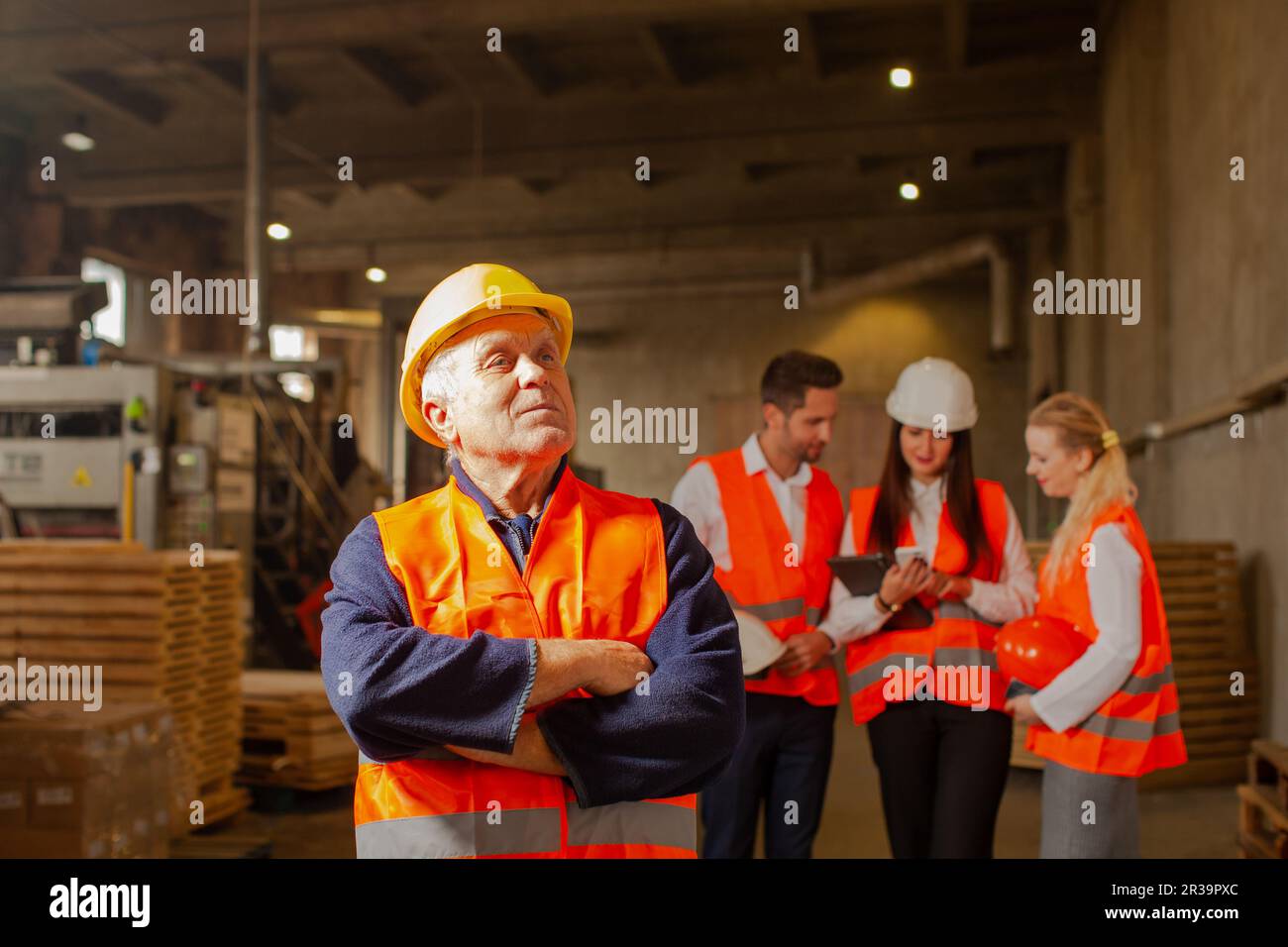 Old man working hard hi-res stock photography and images - Alamy
