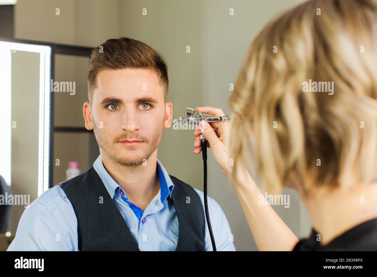 Professional makeover hi-res stock photography and images - Alamy