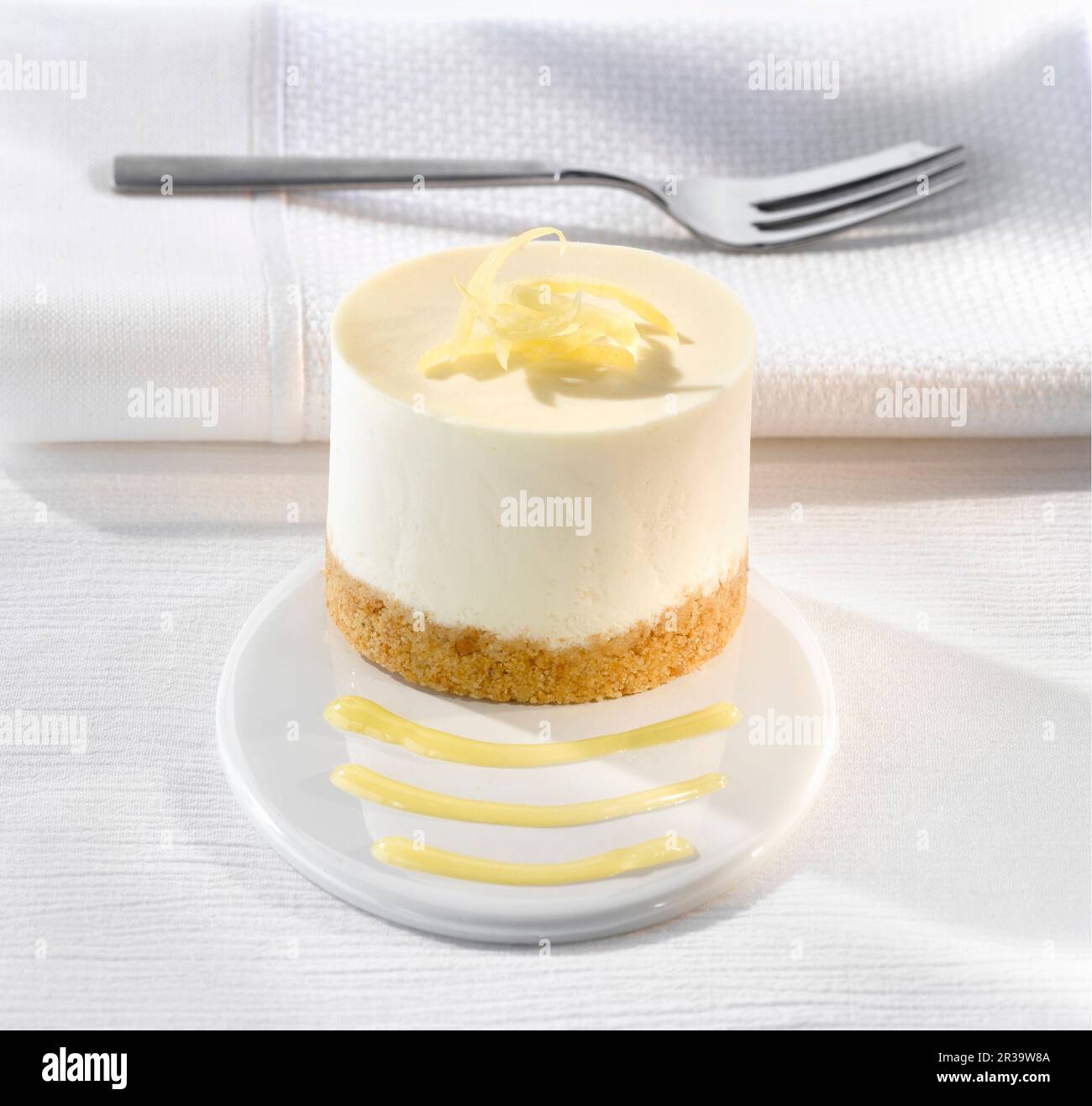 Lemon chocolate mousse with digestive biscuit base Stock Photo - Alamy