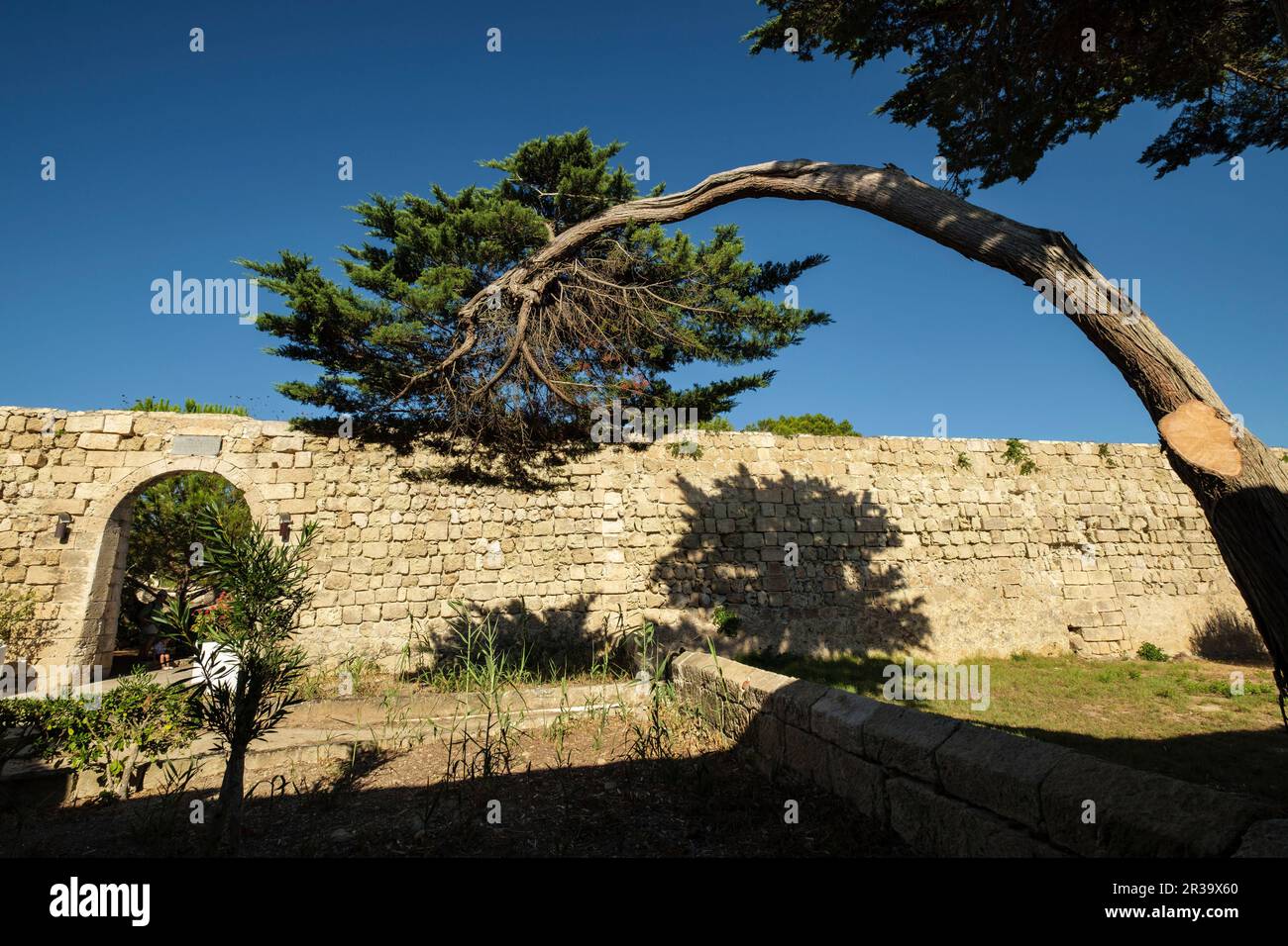 isla del Lazareto, muralla interior, Illa del Llatzeret, interior del ...